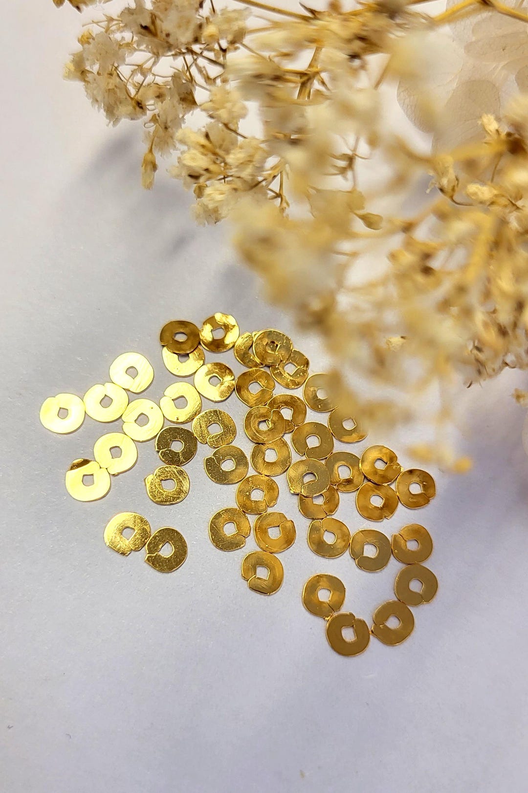Real Gold Gilt Spangles – Traditional Goldwork Embroidery Sequins - Etsy