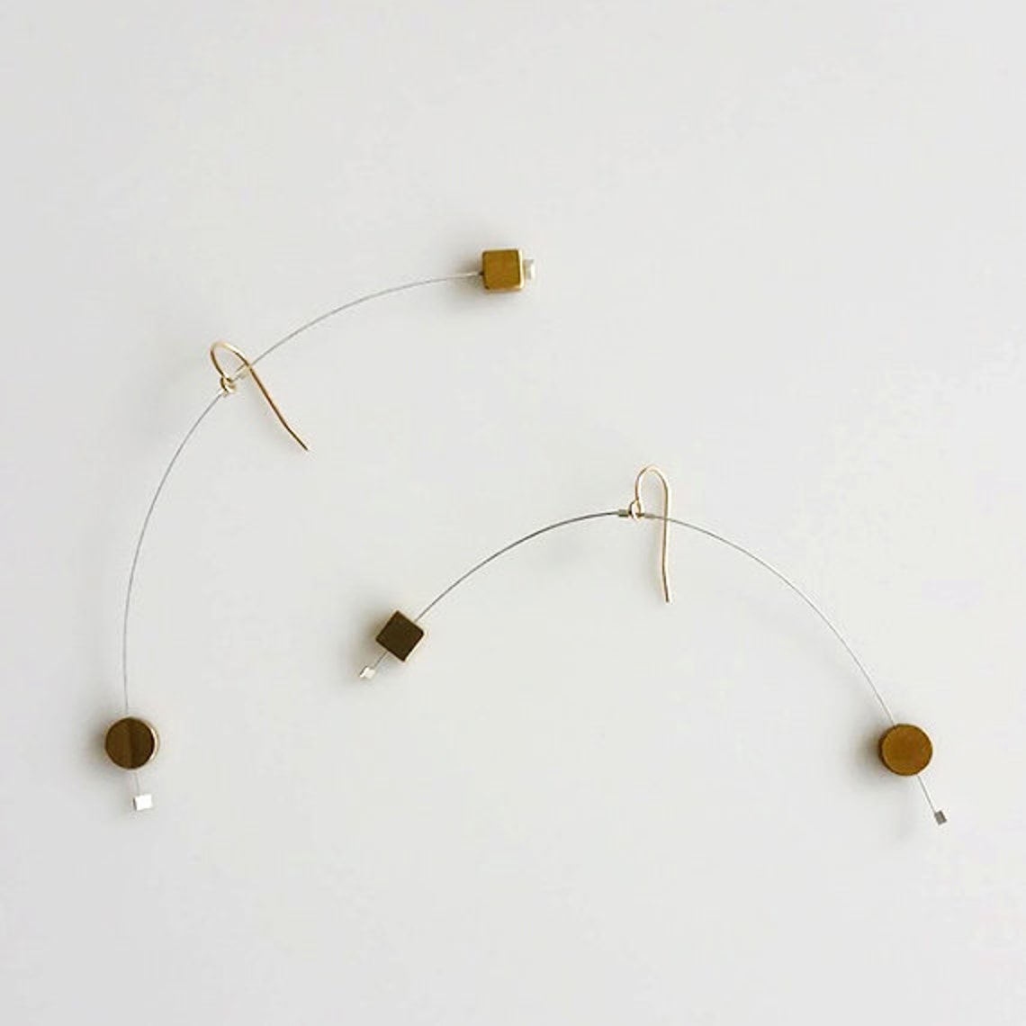 AIR MOBILE EARRINGS No. 2 | Modern Jewelry, Gold Earrings, Dangle ...