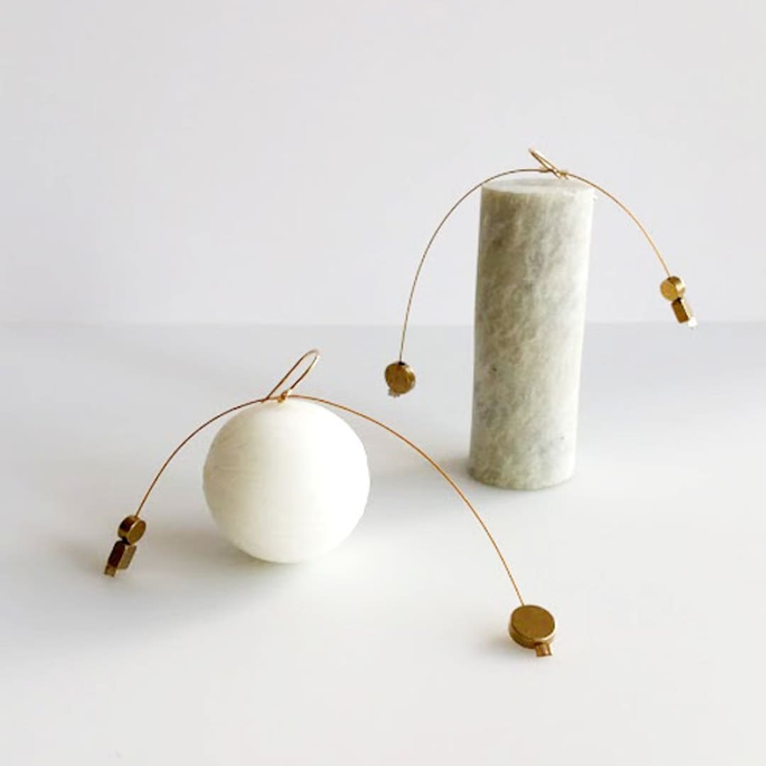 AIR MOBILE EARRINGS No. 1 | Modern Jewelry, Gold Earrings, Dangle ...
