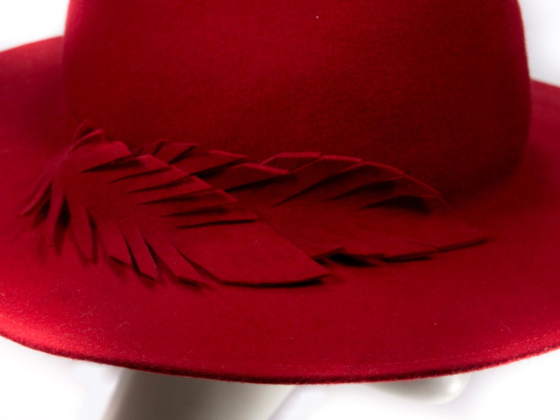 Wool Felt Fedora With a Wide Brim in a Warm and Shiny Red - Etsy