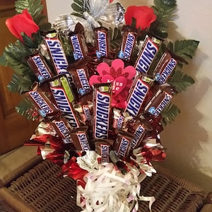 Snickers Valentines Candy Bouquet Valentine Candy Bouquet Candy Bar ...
