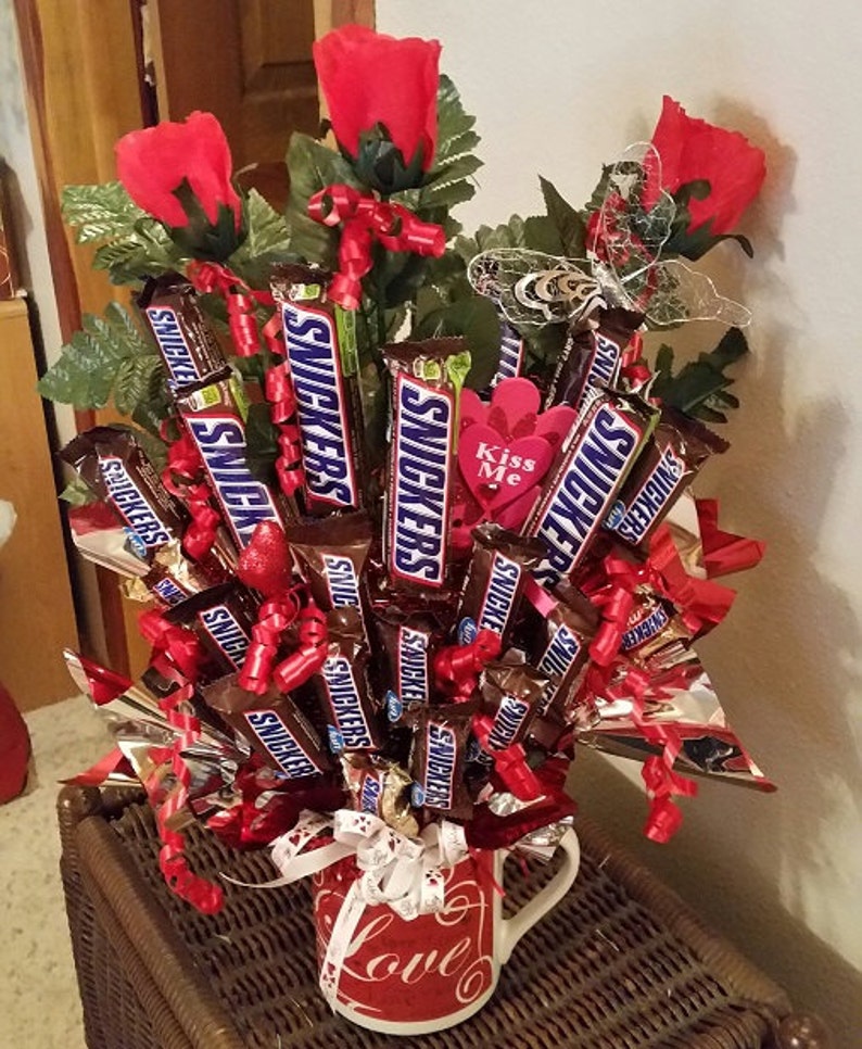 Snickers Valentines Candy Bouquet Valentine Candy Bouquet Candy Bar ...