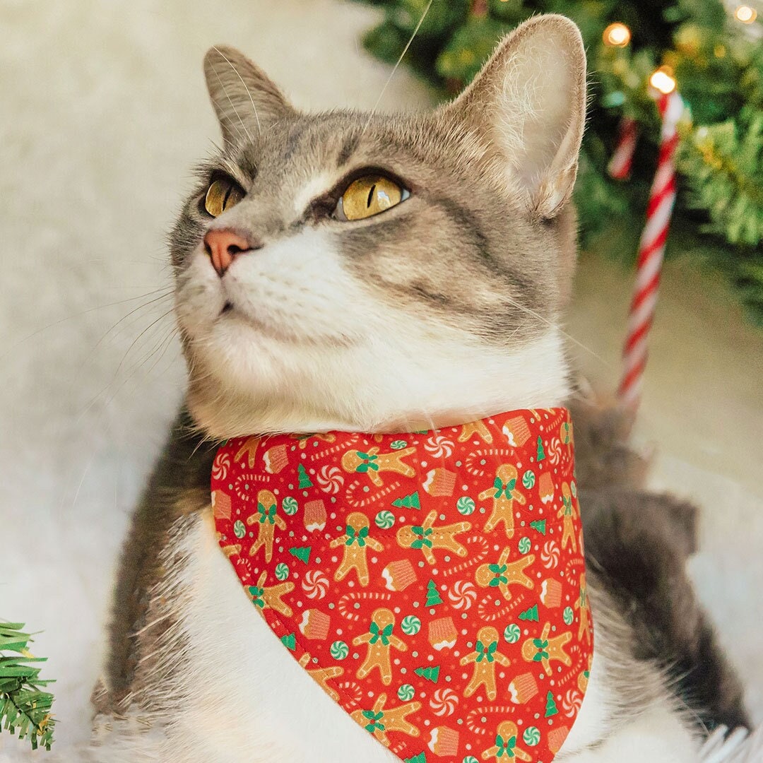 Cat Bandana - "christmas Treats - Red" - Holiday Gingerbread Bandana ...