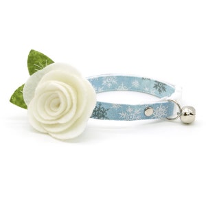 Winter Cat Collar - "snowflakes - Frosty Blue" - Light Blue Snowflake ...