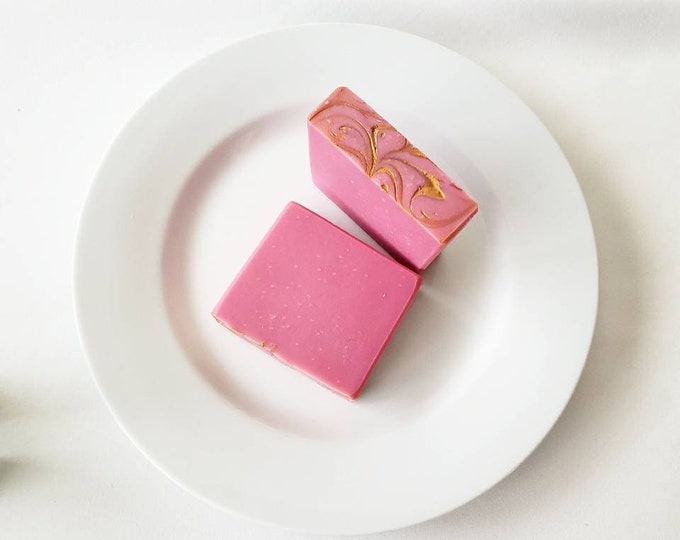 Guava Fig Soap, Handmade Cold Process Soap, Bar Soap, Vegan Soap, Artisan Soap, Palm Oil Free ...