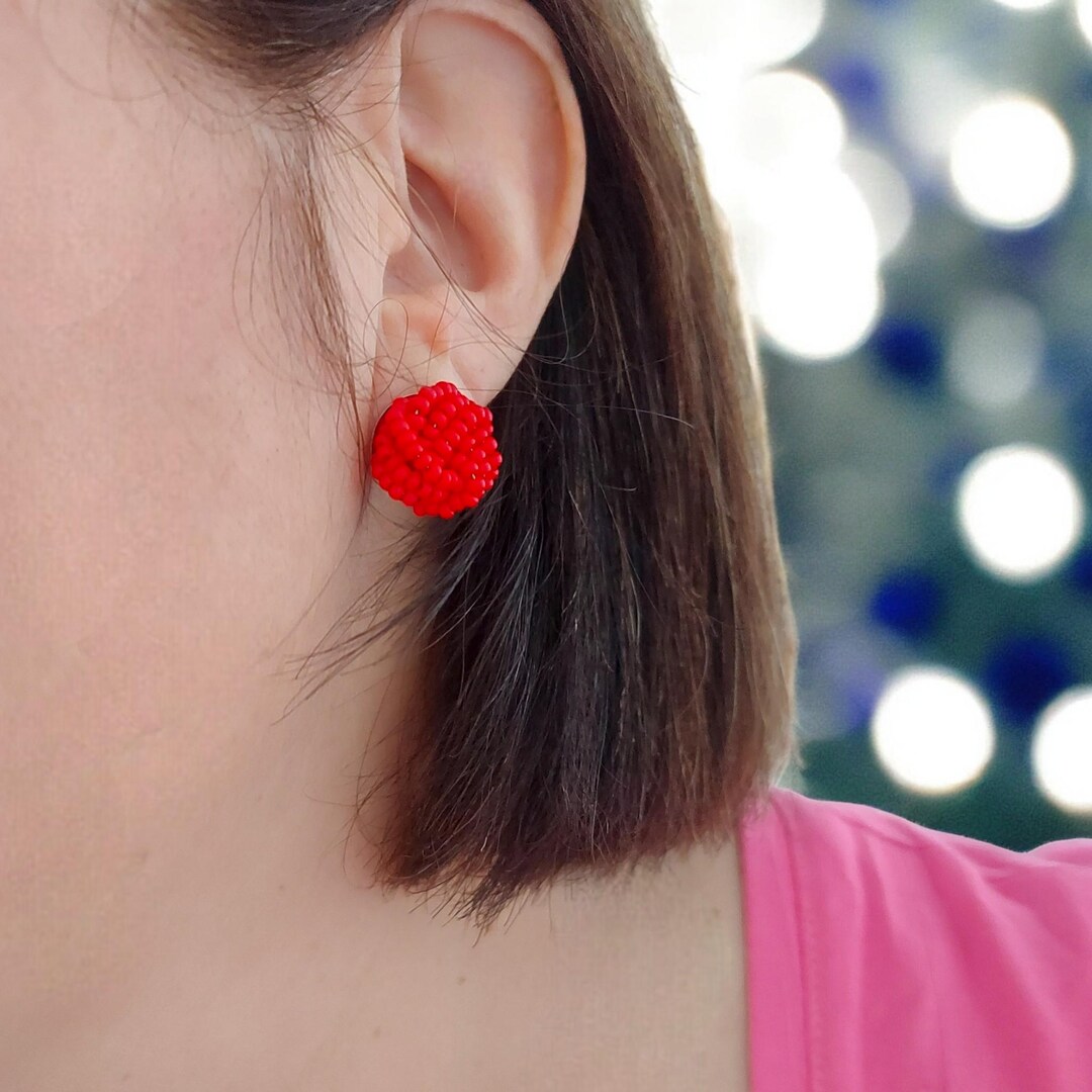 Red Stud Earrings , Knot Earrings , Red Earrings ,beaded Studs ...