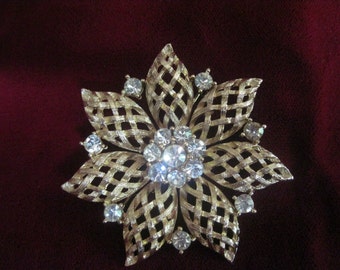 Sparking White Rhinestone Snowflake Brooch Pin, Brooch Pin, Unique ...