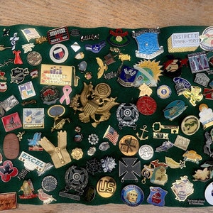 Large Set of Collectible Pins - 90+ - Etsy