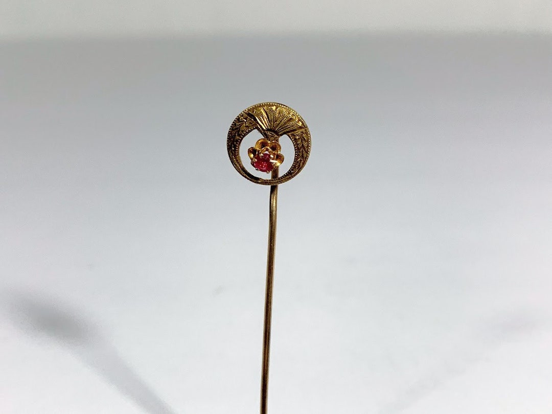 Vintage 10k Gold and Ruby Stick Pin - Etsy
