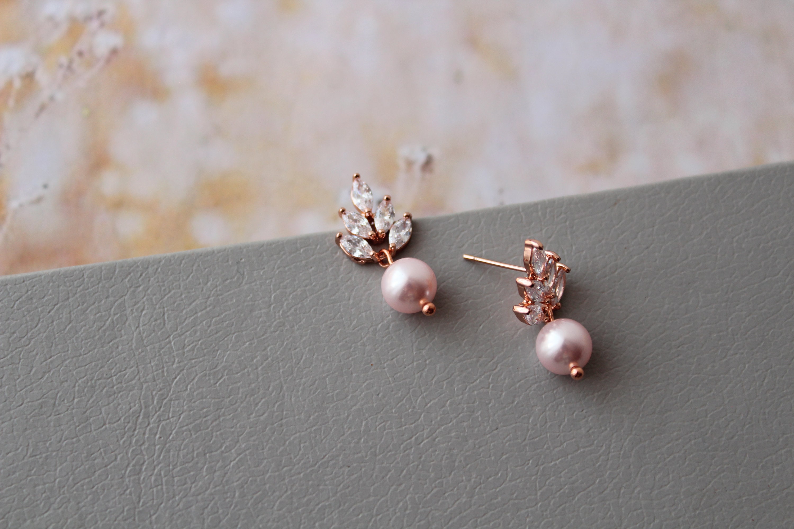 Rose Gold Pink Bridal Jewelry Set: Blush Pearl Wedding Jewellery Set ...