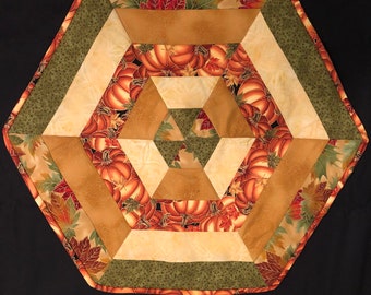 Octagon Table Topper - Etsy