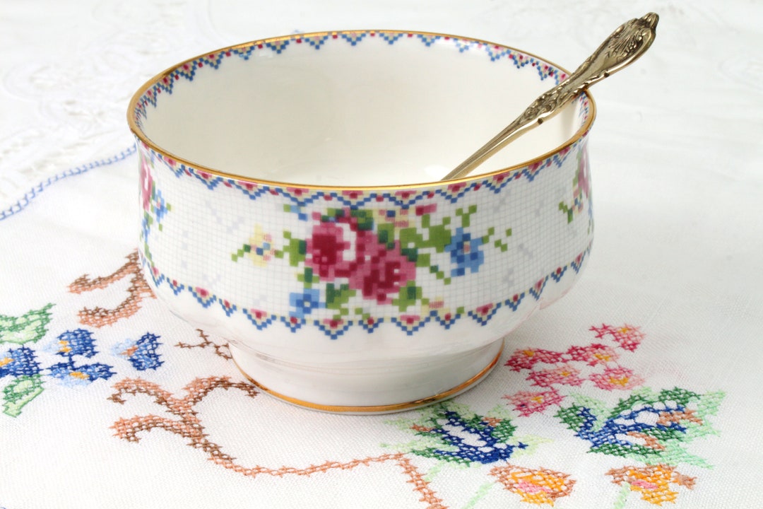 Vintage Royal Albert Petit Point Bone China Sugar Bowl Reg. 778676 Made ...