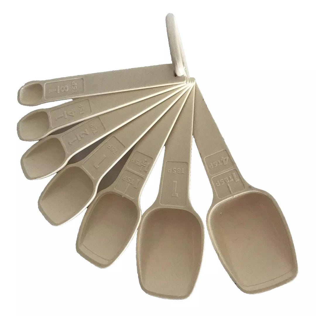 Tupperware Measuring Spoons COMPLETE SET 7 W/ D Ring Almond Beige ...