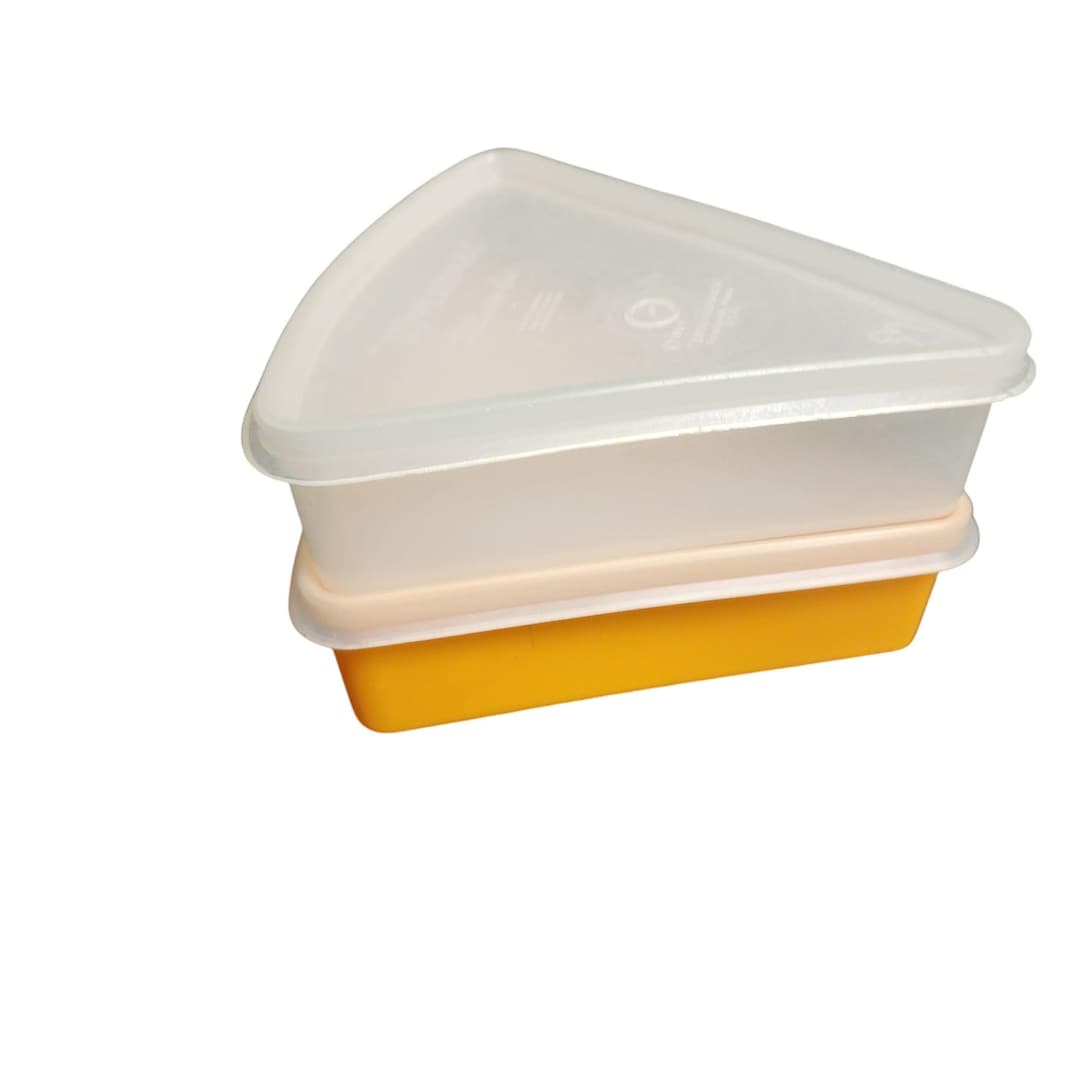 Tupperware Vintage Pie Takers Set of 2 - Etsy