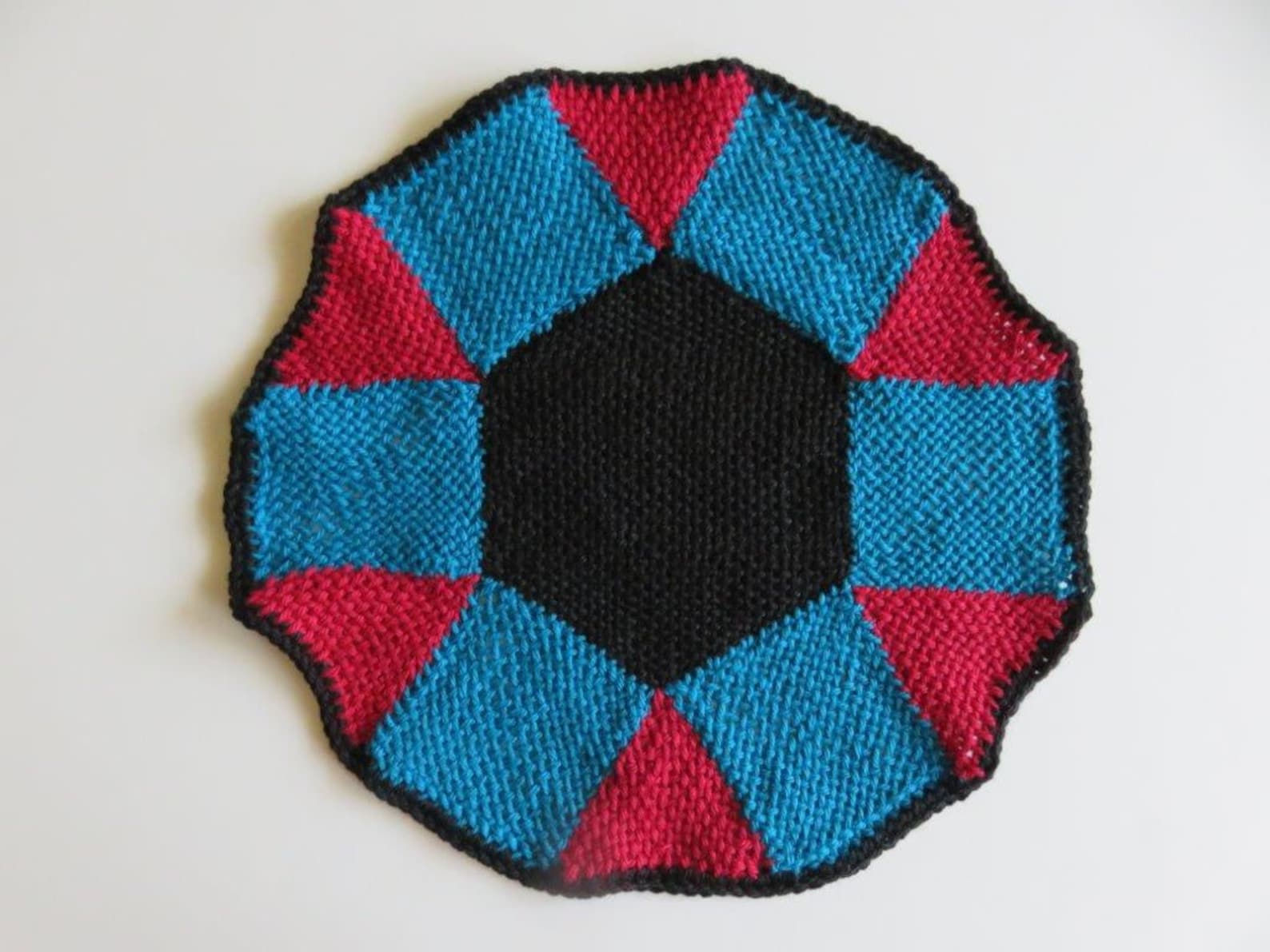 Texaturtle™ Hexagon Pin-loom Kit - 6" R - for Worsted Weight Yarn (gen ...
