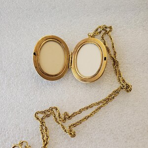 Vintage Large Oval Double Sided Photo Locket W/victorian Family Scene N ...