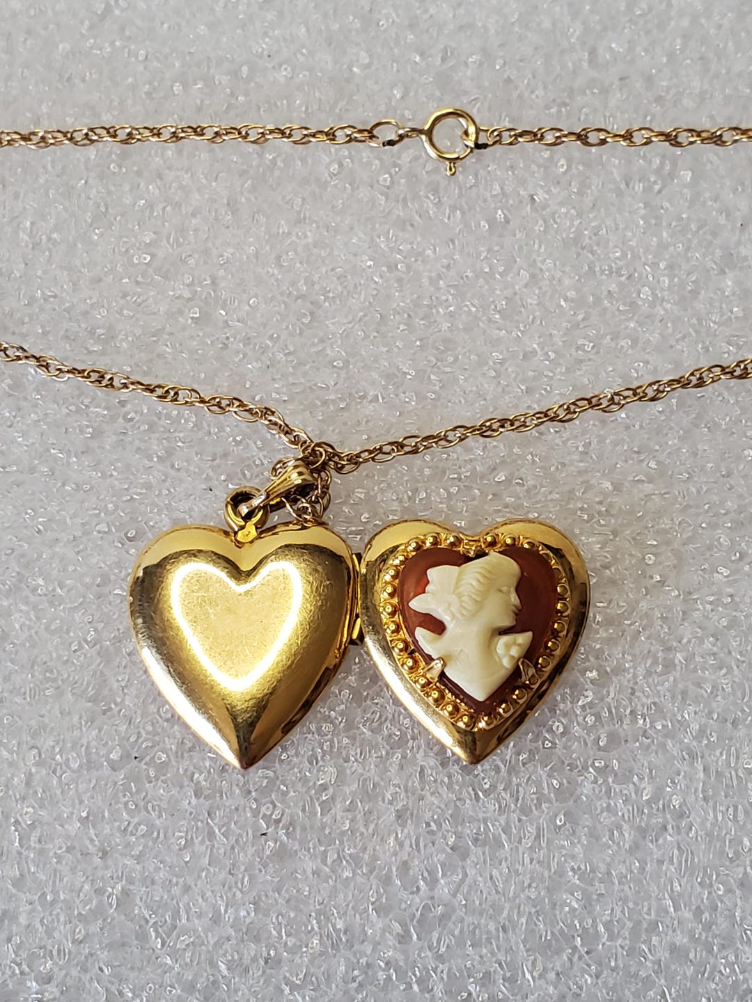 1940's 12K Gold Filled Heart Cameo Locket for 2 Photos W/3 Prongs Opens ...