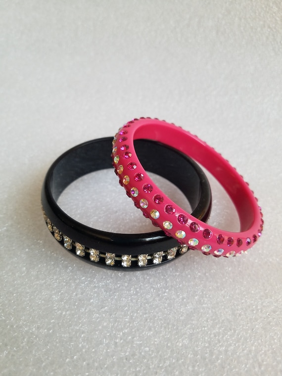 Black and pink bangles store