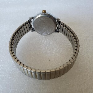Vintage Timex Indiglo Ladies Watch W/ 30 Meters Water Resistance N ...