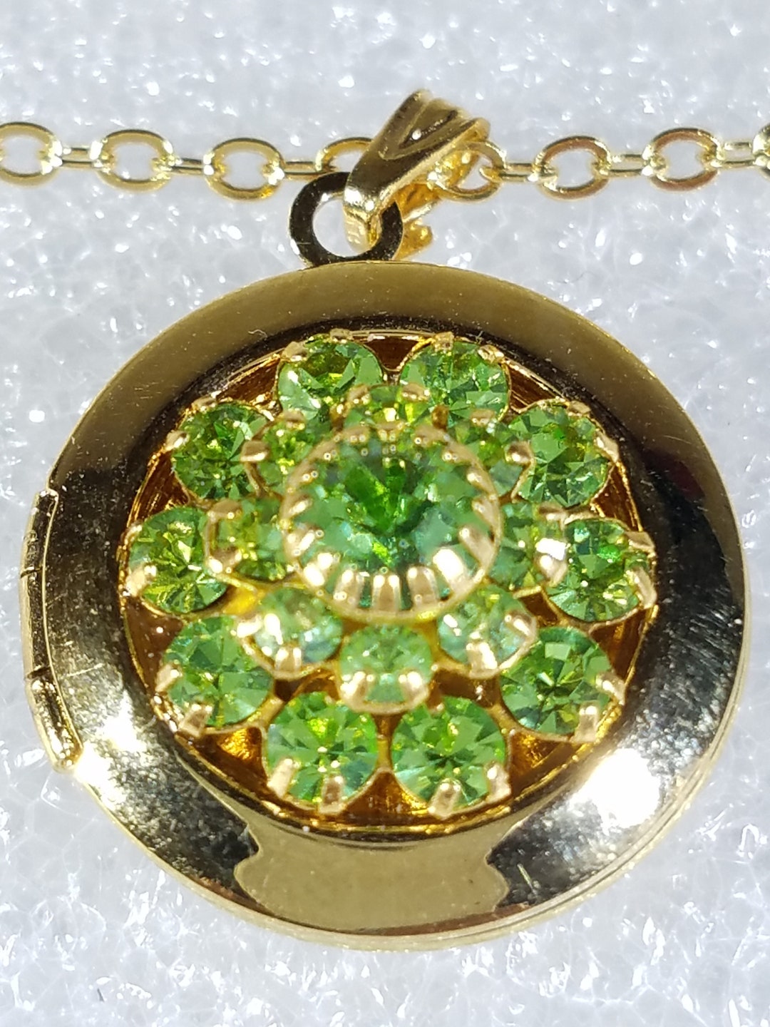 Round Gold Tone Locket W/ Prong Set Lime Green Stones 2 Compartments ...
