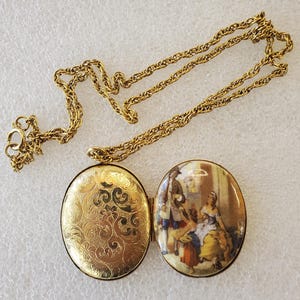 Vintage Large Oval Double Sided Photo Locket W/victorian Family Scene N ...