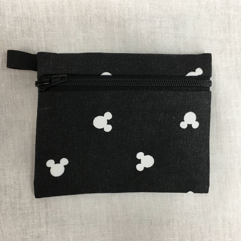 Mickey/minnie Mouse Coin Purse Earbud Credit Card Music | Etsy