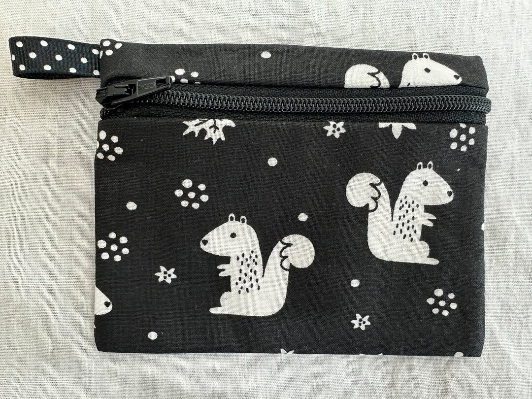 Squirrel Flat Zipper Coin Purse, Squirrel Card Case, Business Card Case ...