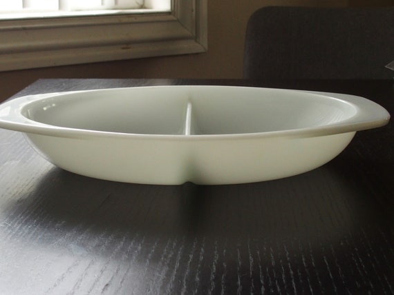 Casserole Dishes Vintage Pyrex White Divided Casserole Dish 1083 1.5 qt ...