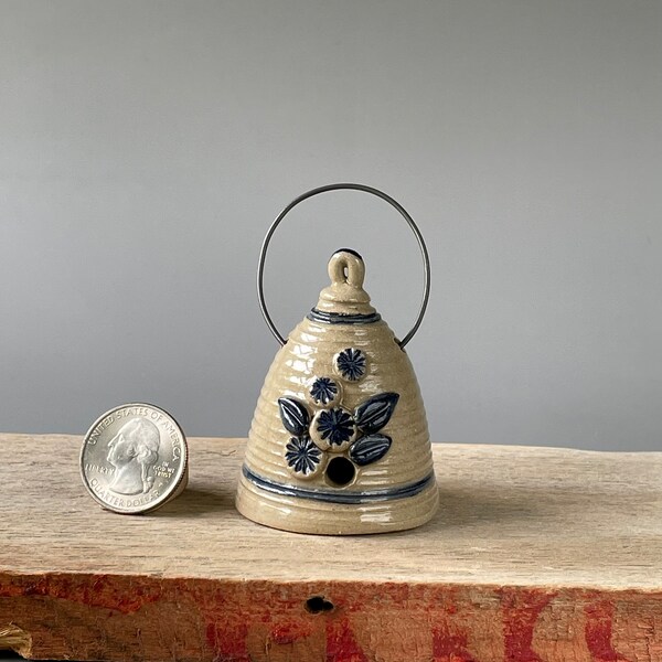Bee Pottery - Etsy