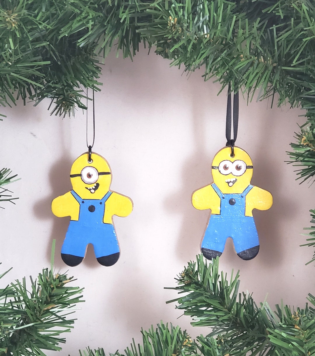 Minion Ornaments ~ Set of Two Despicable Me Gingerbread Ornaments - Etsy