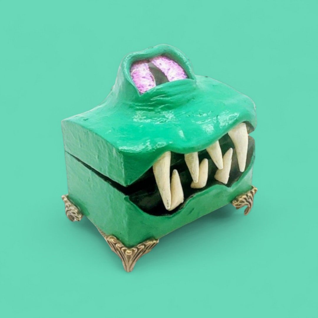 Mini Monster Box 618, Mini Kelly Green Mimic Chest, Creature Box - Etsy
