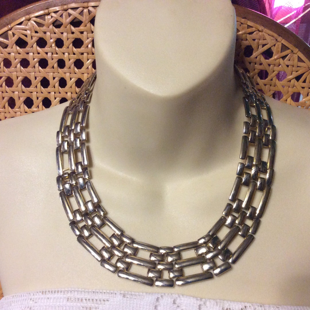 Vintage Flat Elongated Chain Necklace Gold Toned Metal 1960s. - Etsy