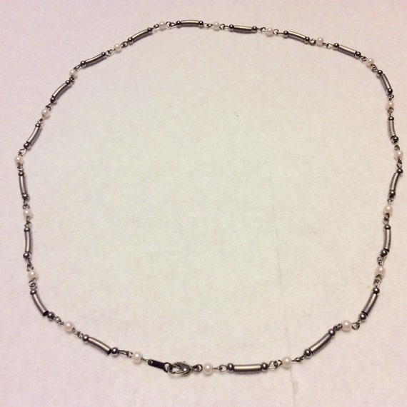 Vintage 1950's segmented curved tube chain with pearl… - Gem