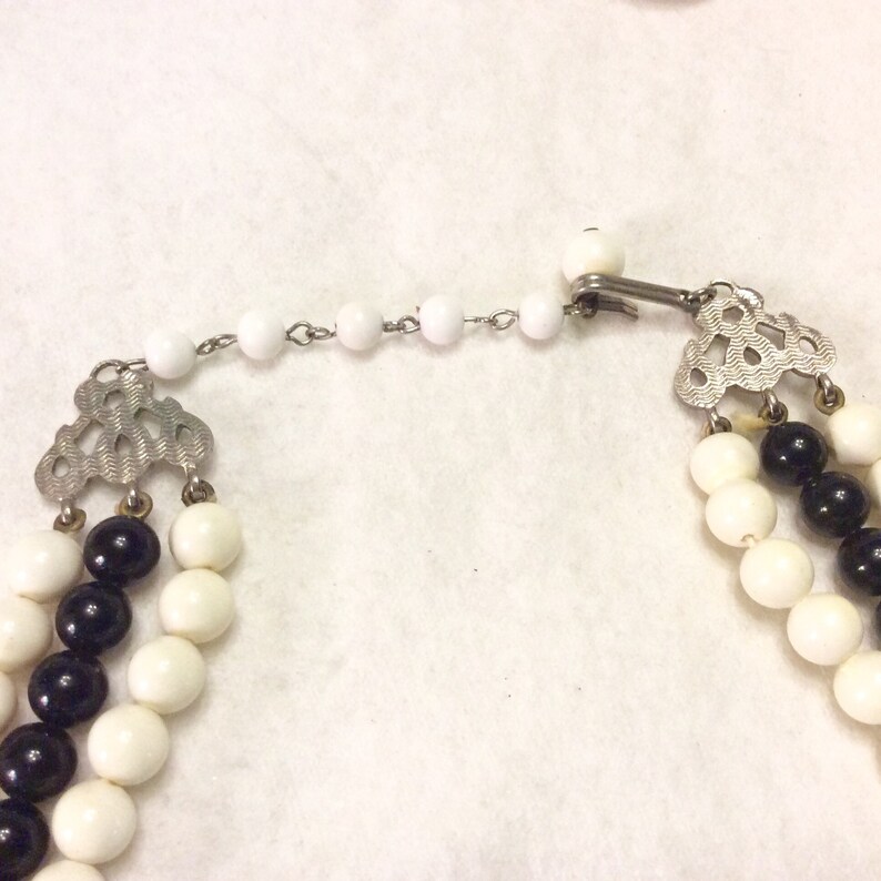 Vintage 1950's Triple Strand Black and White Beads - Etsy
