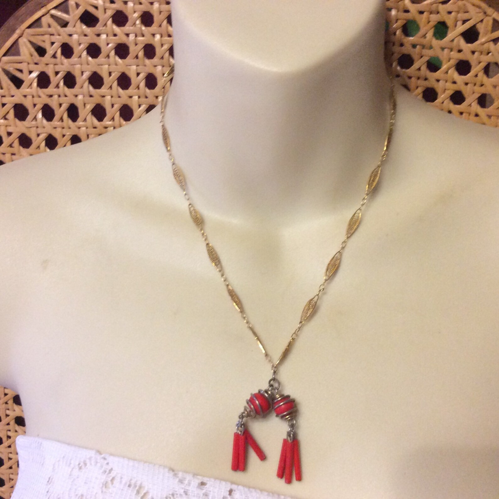 Vintage Sarah Coventry Gold Filigree Chain Links Red Glass Accents. - Etsy