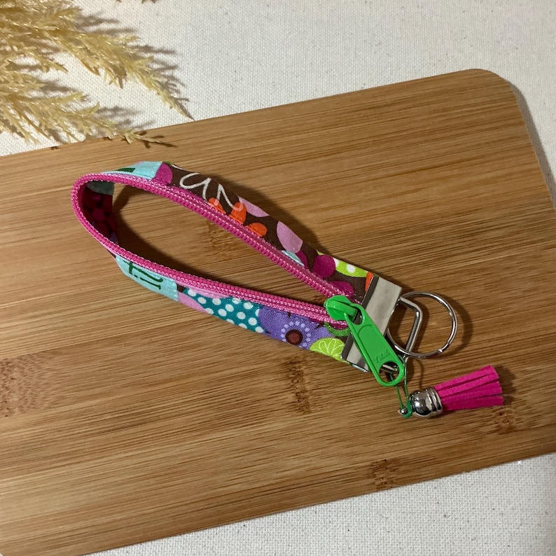 Custom Zipper Key Fob - Girl Scout Inspired Fabric. Keychain, Scouts ...