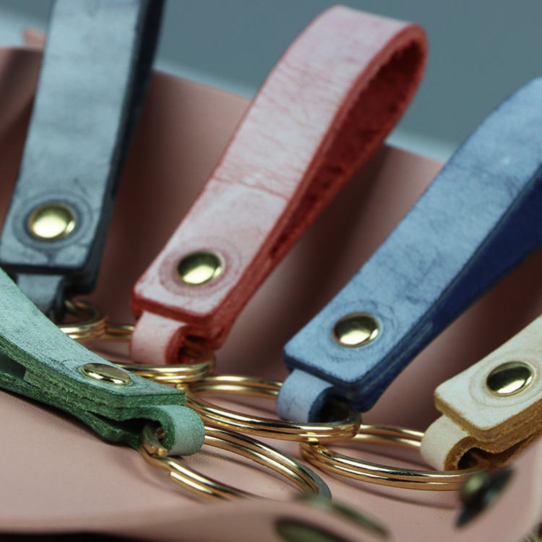Colorful Leather Key Chain Blanks Finished With Ring, Red, Blue Dye Cut ...
