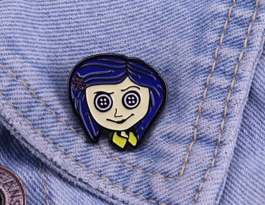 Coraline Button Movie Gothic Goth Cartoon Spooky Minder Needle Pin ...