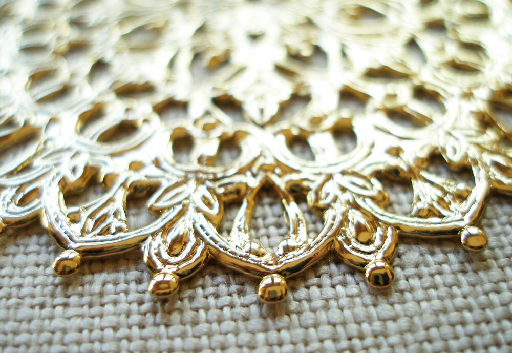 Filigree Snowflake or Sunburst 22 Karat Gold Plating - Etsy