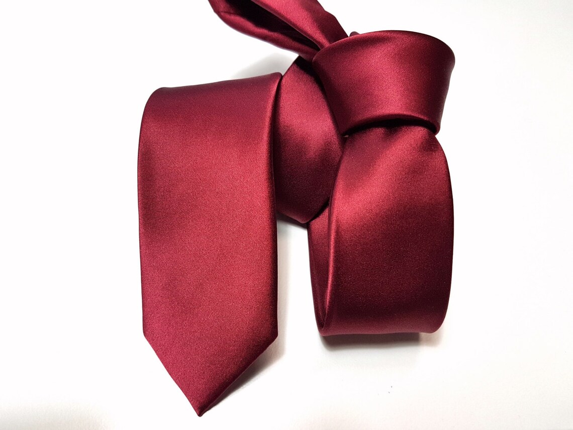SKINNY Silk Tie in Dark Red - Etsy