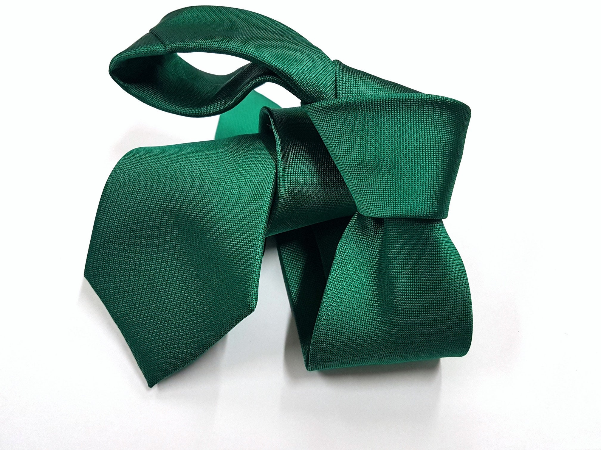 Emerald Green Tie in Solid Tonal pocket Square & Bow Tie - Etsy UK
