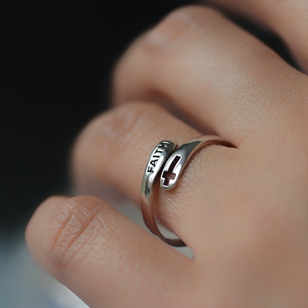 Faith Ring - Etsy