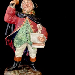 Royal Doulton Town Crier Figurine HN2119 - Etsy