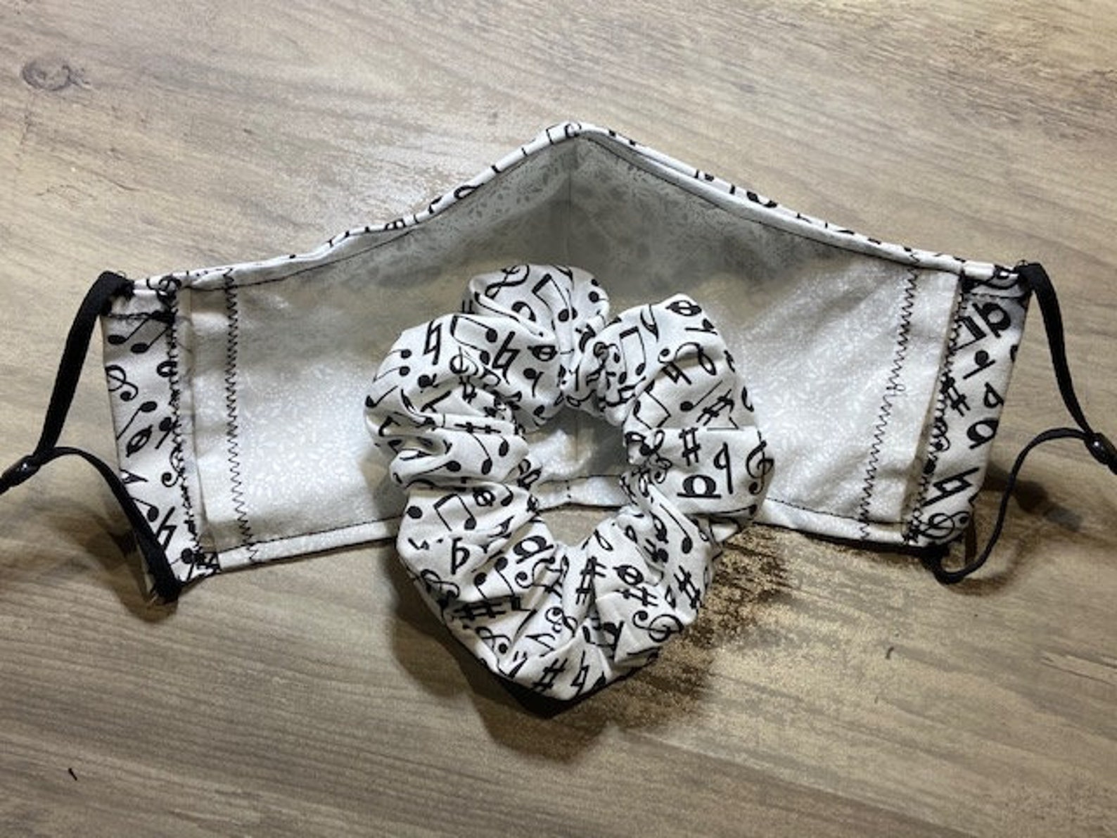 Music Note Face Mask & Scrunchie - Etsy