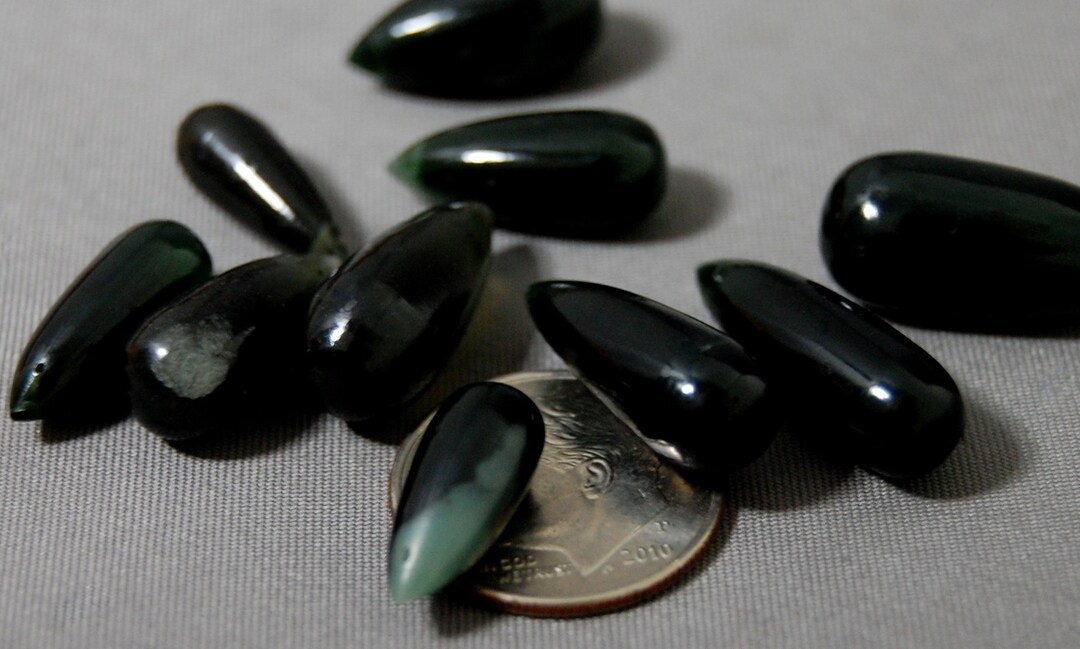 D207 - Loose Jade Gemstones - Etsy