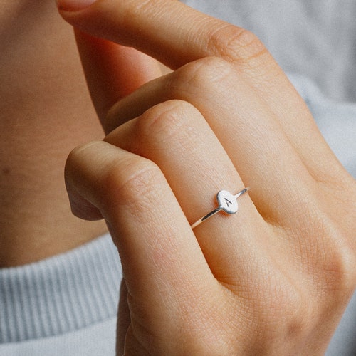 14K Solid Gold Twisted Wire Ring 1mm / 18 Gauge Thin Midi / | Etsy