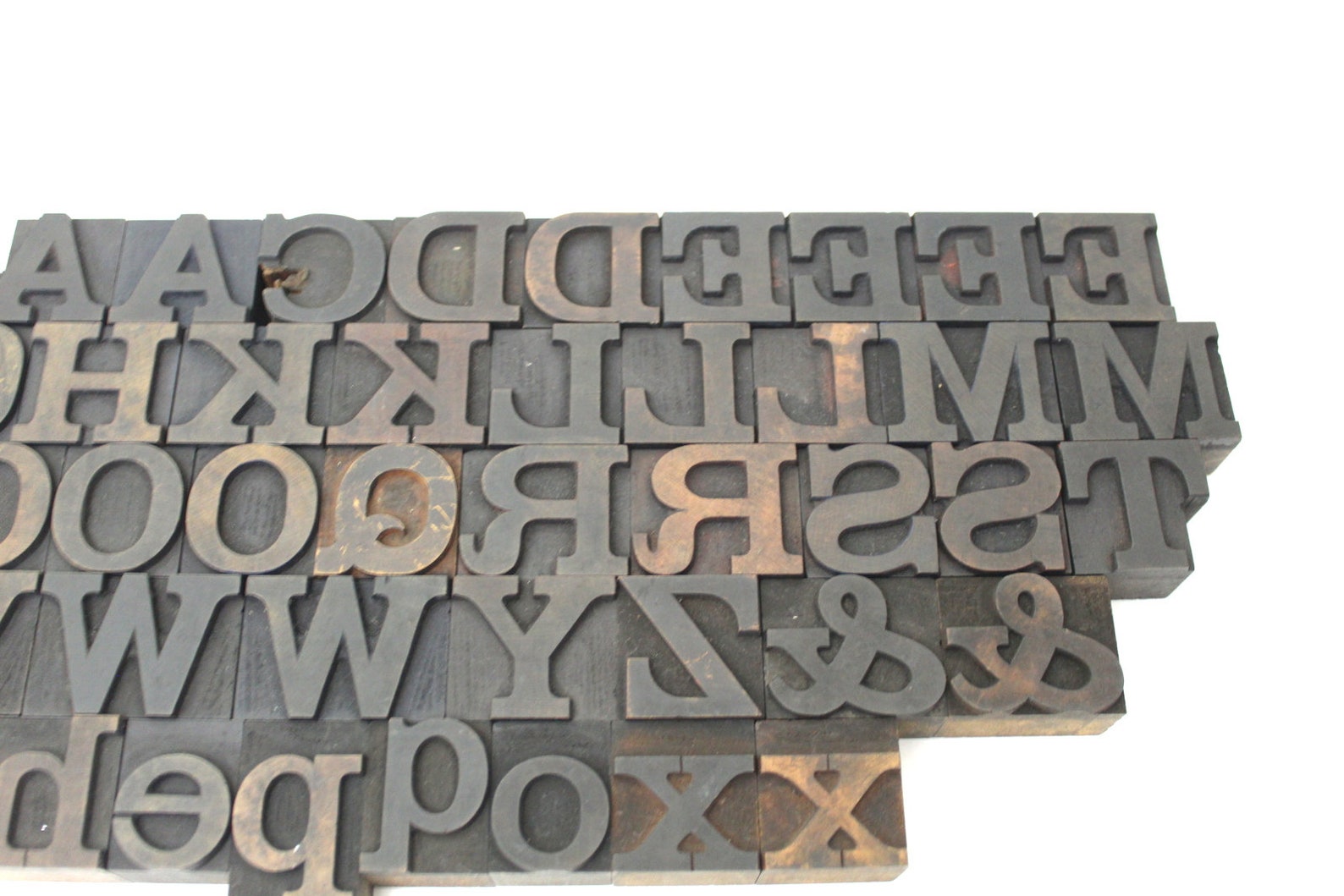 Wooden Letterpress Type. 1 3/8 Serif Uppercase Printing - Etsy