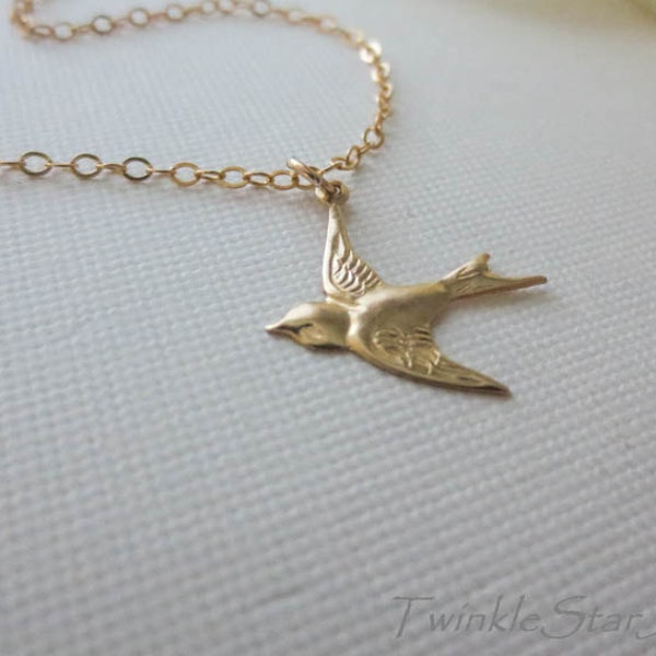 Gold Bird Necklace - Etsy
