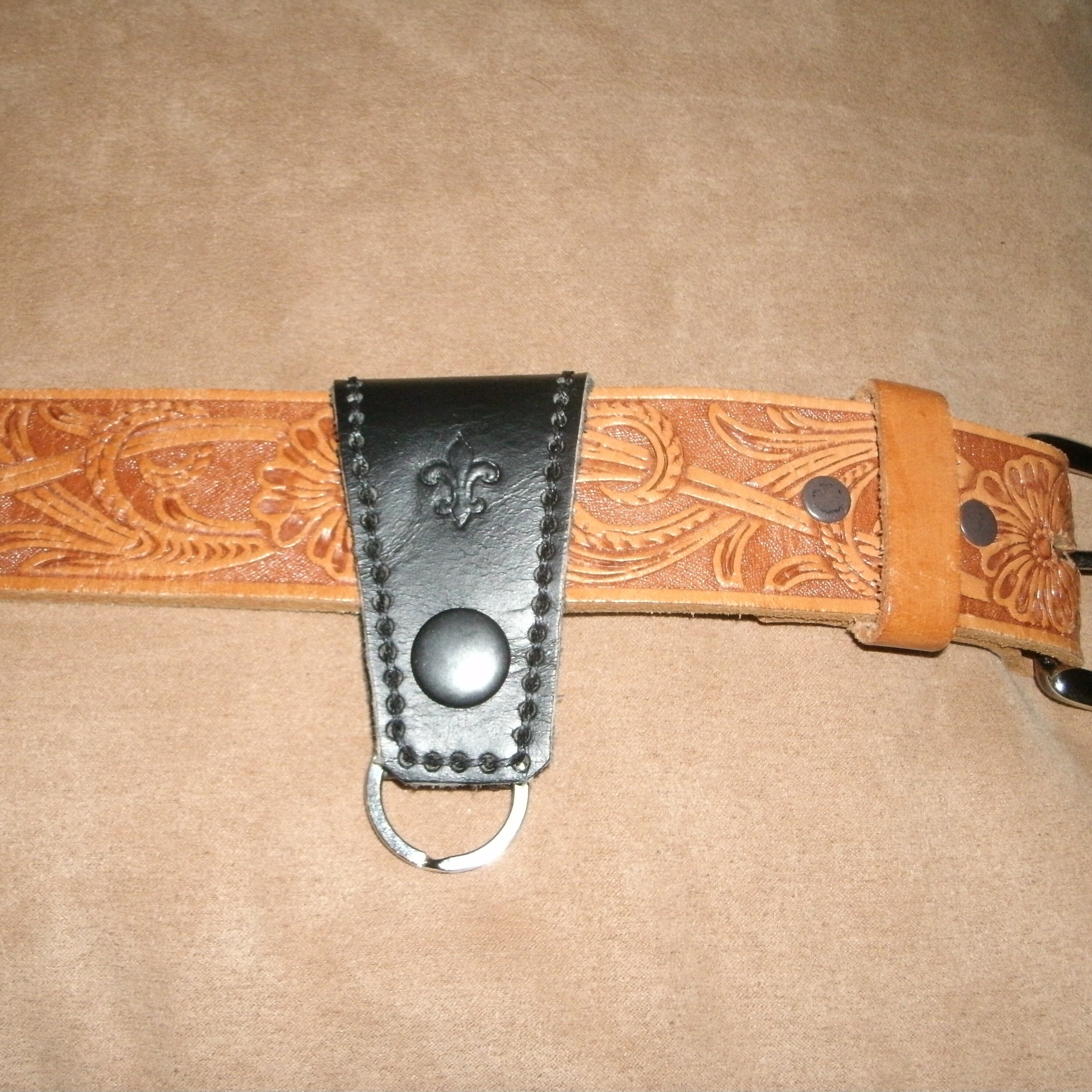 Belt Key Holder made with Recycled Leather and Snaps / Porte | Etsy