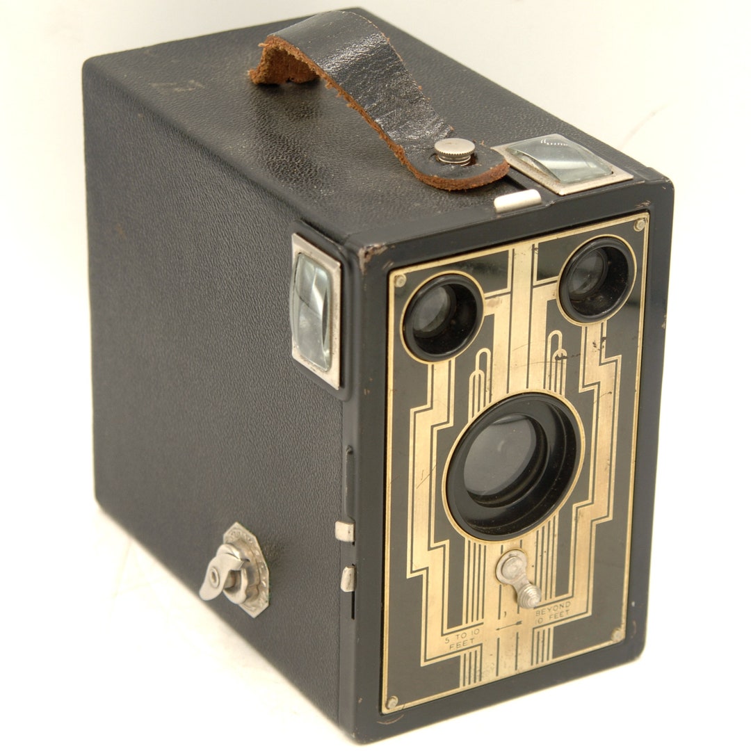 Vintage Box Camera Brownie Six-16 Film Camera Antique - Etsy